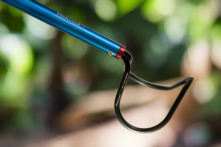 Hooks – Snakehandler